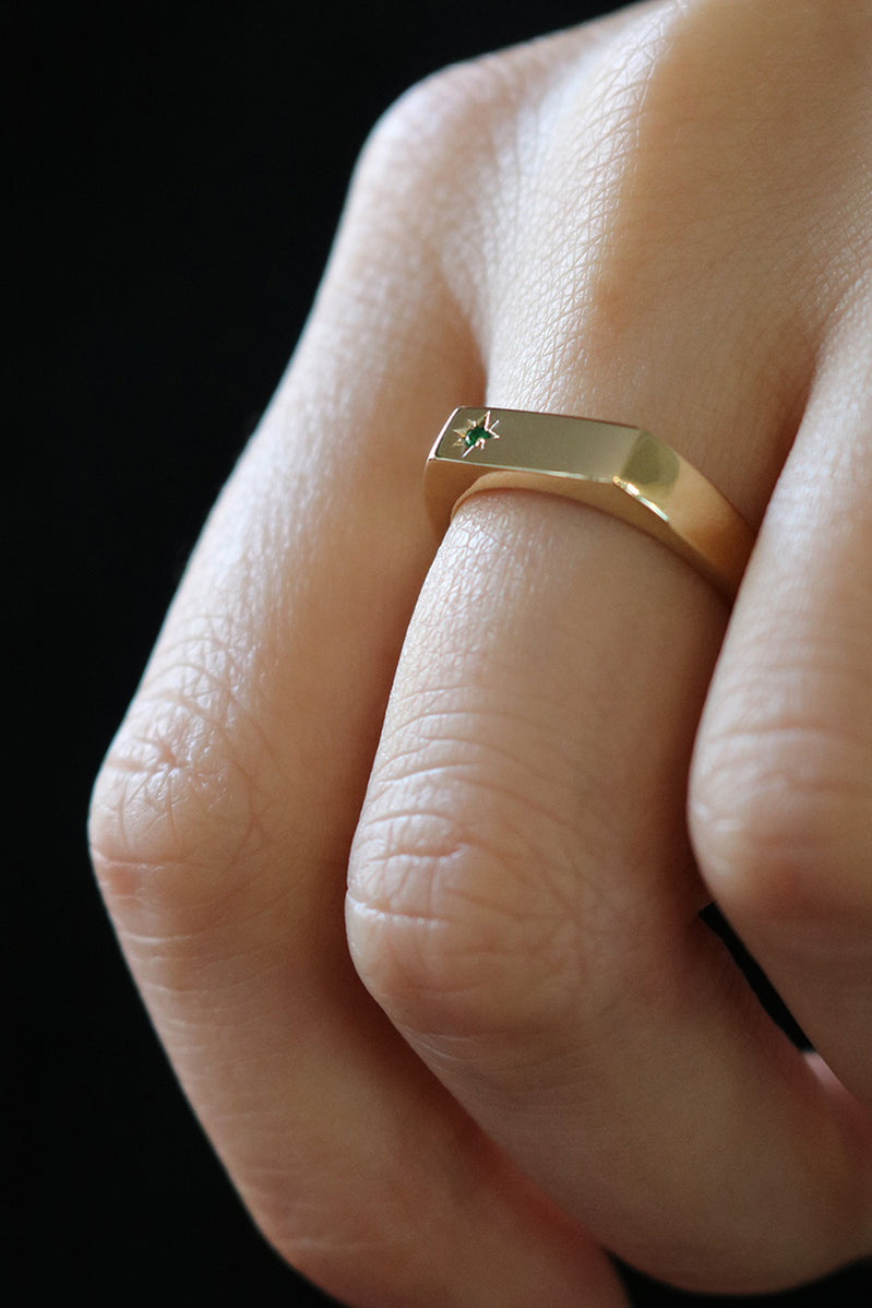 Rectangle Signet Ring with Star Set Emerald Yellow Gold – Scarlett Jewellery Label