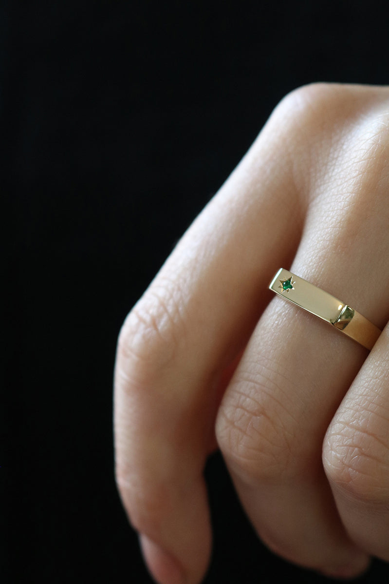 Rectangle Signet Ring with Star Set Emerald Yellow Gold – Scarlett Jewellery Label